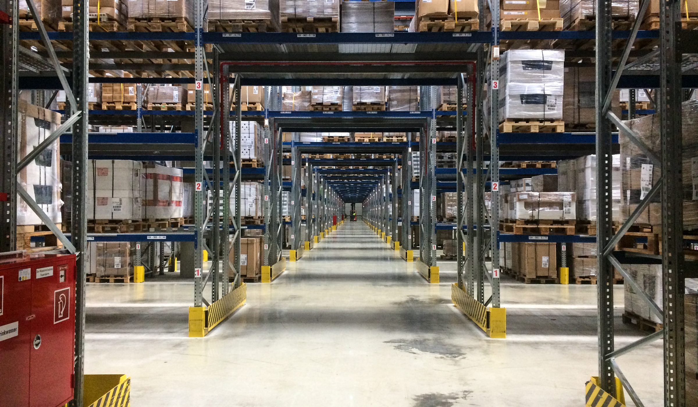 Commercial & Industrial Shelving - Racking Systems